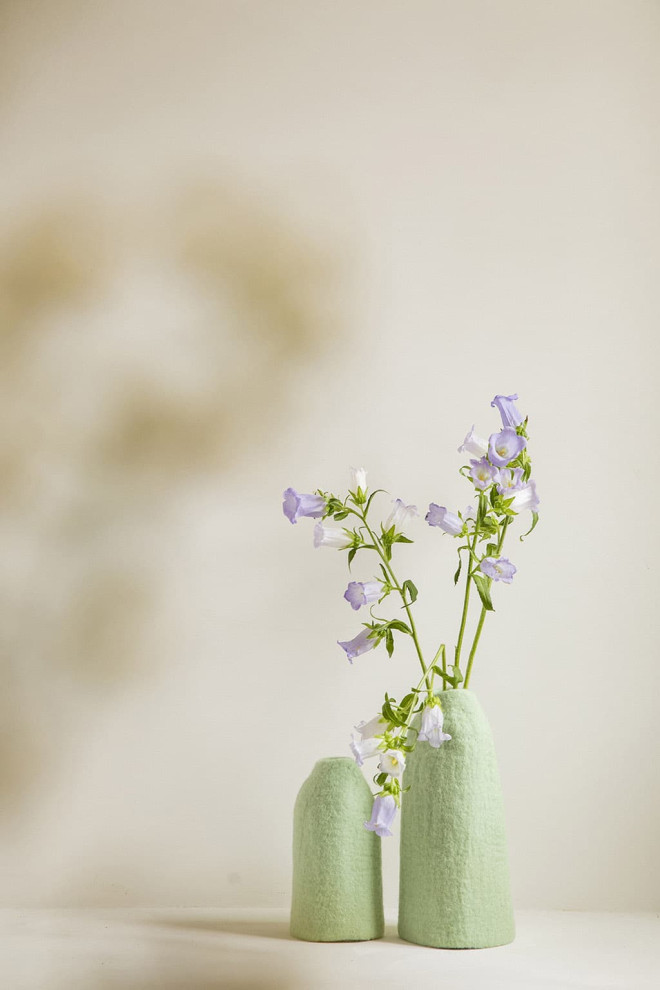 Felt vase covers