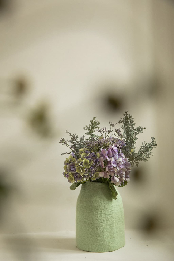 Felt vase covers